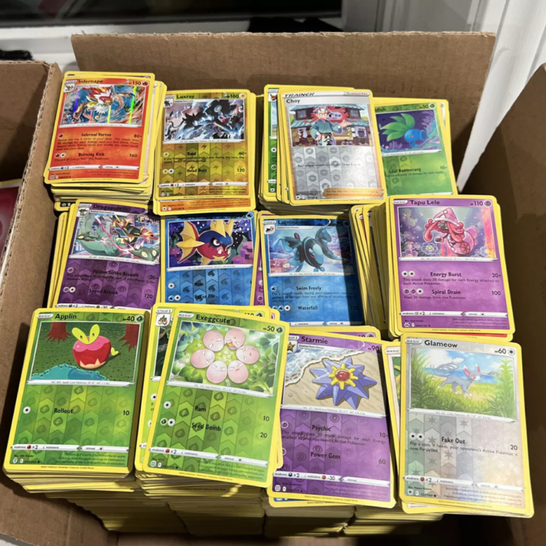 1000 English Holographic Pokemon Cards - Royalty Gaming Pokemon